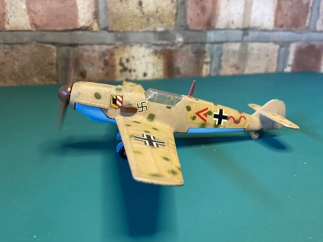 DIECAST DINKY MESSERSCHMITT Bf109 WW2 FIGHTER PLANE WITH WORKING MOTOR ...