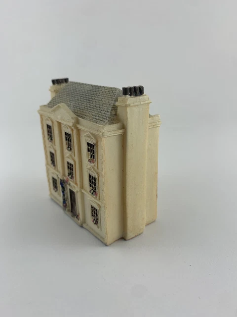 THE DOLLS HOUSE Emporium Miniature Montgomery Hall, 1:12th Scale £5.45 ...