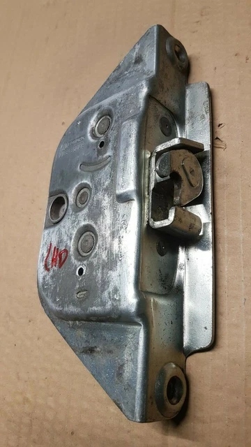 VW BAY WINDOW type2 bus van sliding door catch plate RHD 214843453 £20. ...