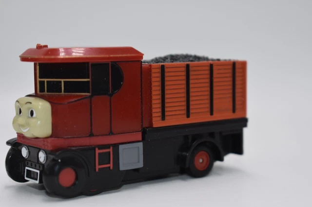 THOMAS & FRIENDS Tomy Trackmaster Elizabeth Motorized Lorry Truck ...