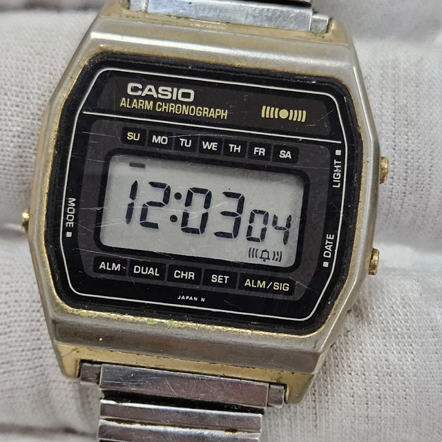 VINTAGE CASIO A661G Digital Mens Wrist Watch Module 237 Rare 80s Retro ...