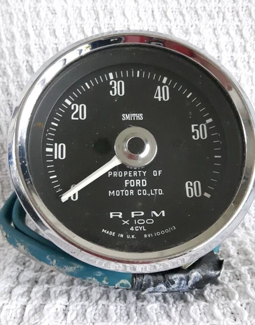 SMITHS REV COUNTER Tachometer Clock Gauge Instrument Ford Dagenham ...