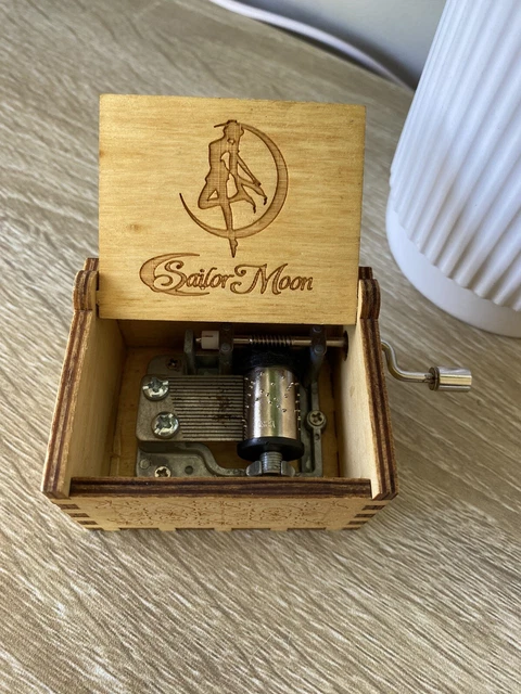 SAILOR MOON THEME Song Retro Wooden Hand Cranked Music Box Vintage Home ...