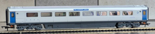 HORNBY R40355B MK3 TFD HM Queen Elizabeth II Platinum Jubilee LNER grey ...
