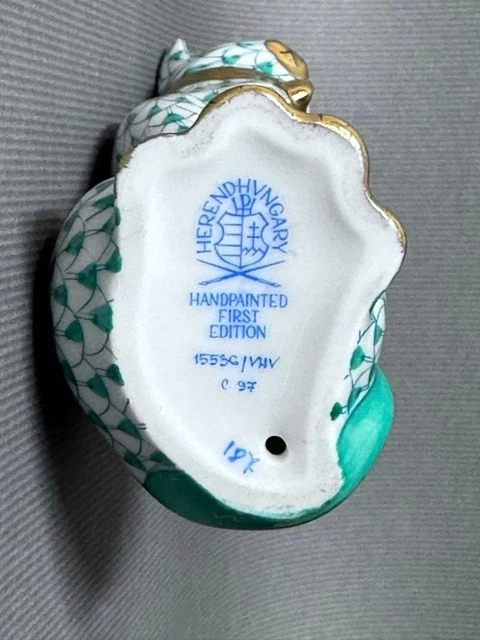 HEREND FIGURINE CAT Fishnet Green First Edition Porcelain H8.8cm $512. ...