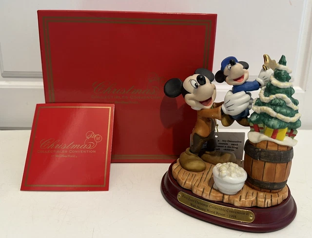 DISNEYS FIRST EVER Christmas Collectibles Convention - Mickey Mouse ...
