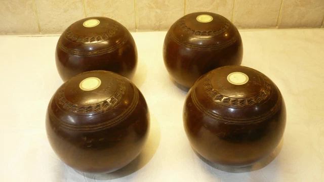 VINTAGE THOMAS ROYLE Manchester set of 4 L Lignoid Bowls - Size 51/8 £ ...