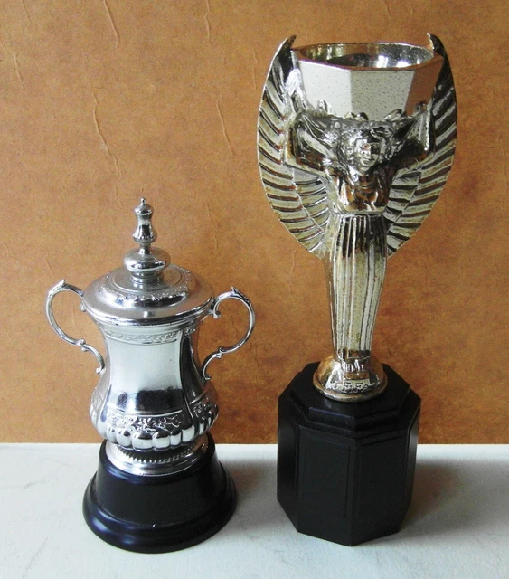 SUBBUTEO C119 JULES Rimet FIFA World Cup Trophy + C128 FA Cup Trophy. £ ...