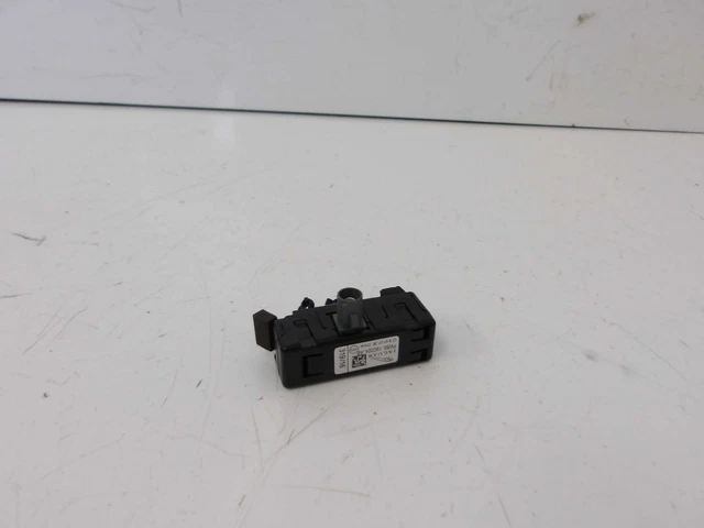 RANGE ROVER SPORT Mk2 L494 2014-2017 Bluetooth Antenna Amplifier Fw93 ...