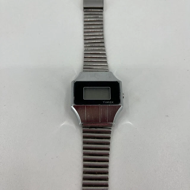 OROLOGIO DA POLSO Vintage Timex H Cell Digitale Così come È Parti o ...