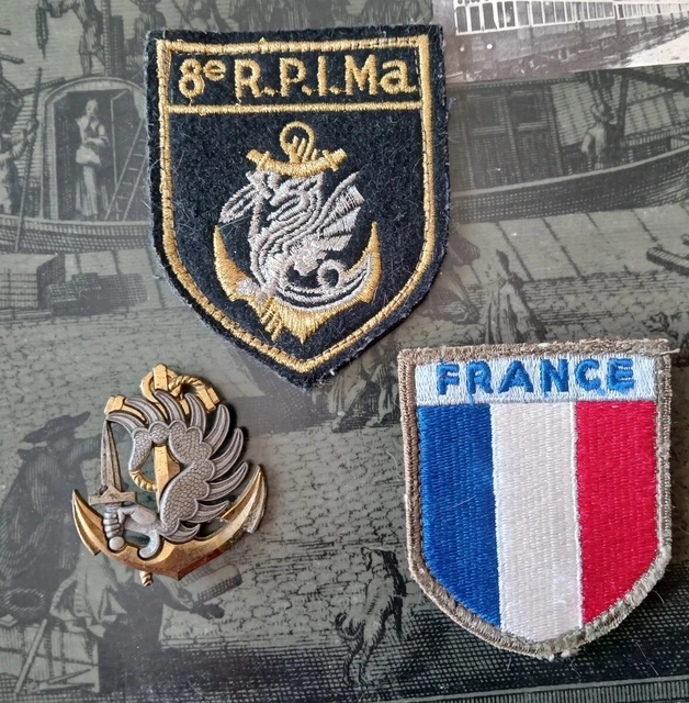 LOT 3 INSIGNES Militaires 8 RPIMa Parachutiste Béret Delsart France EUR ...