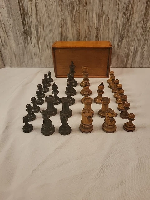 VINTAGE HAND CARVED Wooden Chess Set. 32 Pieces Plus Box. £70.25 ...