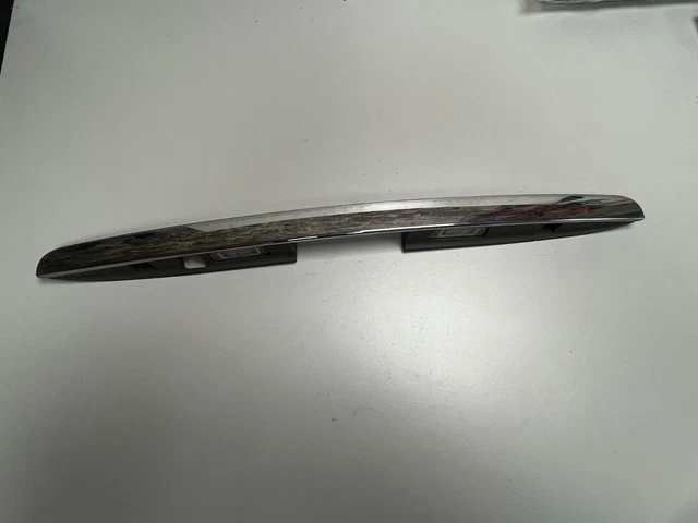 MERCEDES ML W164 Verkleidung Heckklappe 1647400893 A1647400893 Chrom ...