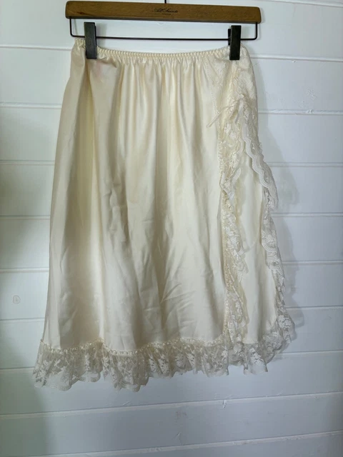 VINTAGE LINGERIE 80'S St Michael Ivory Half Slip Lace Hem Slit To Thigh ...