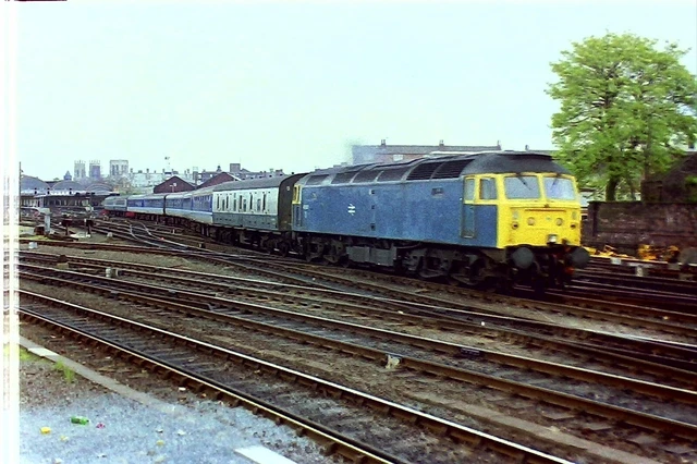 35MM RAILWAY COLOUR Negative Class 47 547 at York 09.05.87 £1.95 ...