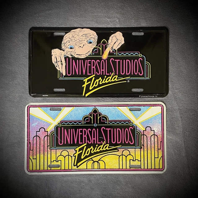 UNIVERSAL STUDIOS FLORIDA ET Vintage Tin License Plates - Set of 2 ...