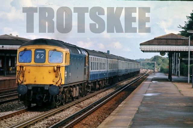 35MM SLIDE BR British Rail Diesel Loco Class 33 33110 1976 Original £3. ...