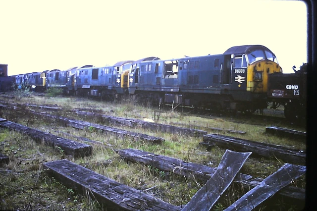 ORIGINAL~35MM COLOUR SLIDE~CLASS 22 NBL D6339/D6333 Swindon 5/5/1972 ...