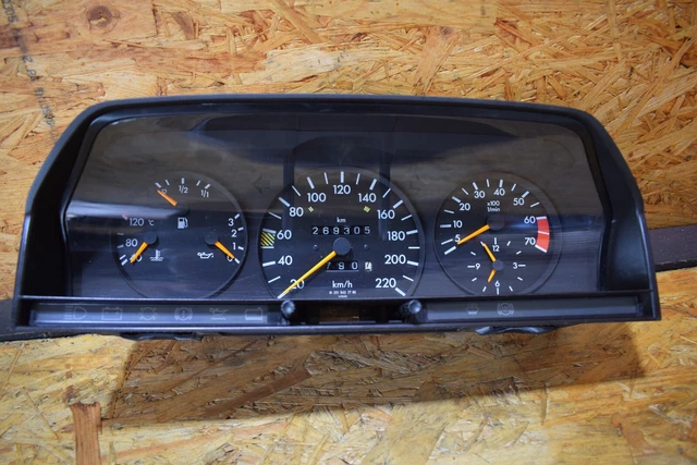 MERCEDES W201 190E instrument cluster speedometer speedometer unit VDO ...
