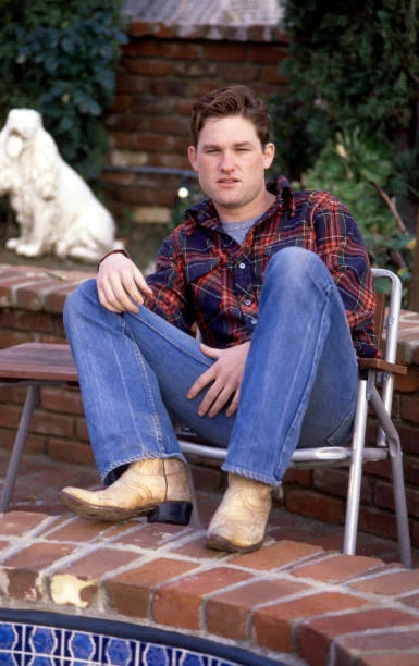 AMERICAN ACTOR KURT Russell Poses For A Portrait In Los Angeles ...
