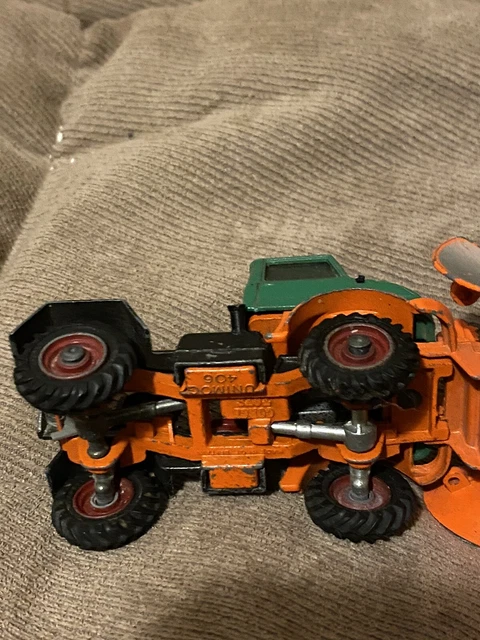 VINTAGE CORGI TOYS Unimog 406 Tractor Plow. Green & Orange. Made In GT ...
