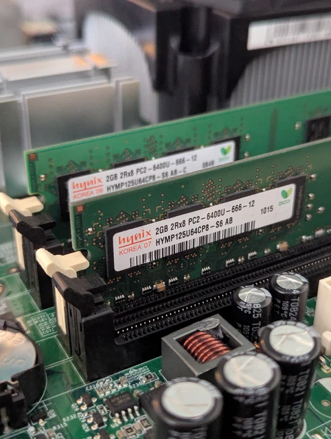 FOXCONN G33MO2 LGA 775 MATX w/ Core 2 Duo E7600 + 4GB DDR2 RAM, Cooler ...