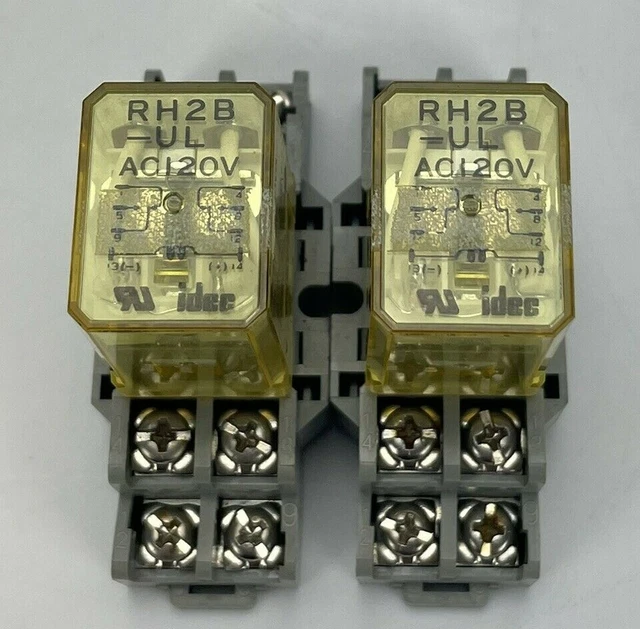 (LOT OF 2) Idec RH2B-U Relay AC110-120 50/60HZ with SH2B-05 Base ...