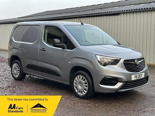 2019 VAUXHALL COMBO Combo 1.5 Turbo D 2300 Sportive Panel Van 4dr ...