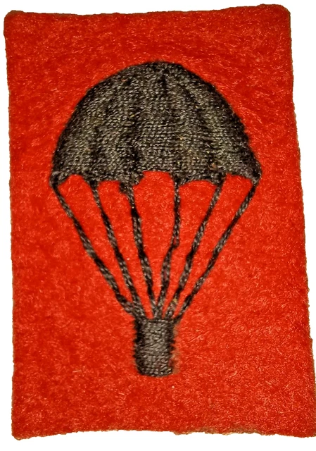 PARACHUTIST ARMY TRADE Patch - Rifle Brigade, KRRC Sleeve Badge ...