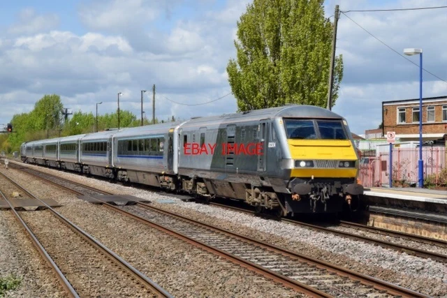 PHOTO CLASS 82 82 305 (Ex-No 82 134) Of Chiltern Mainline In What Had ...