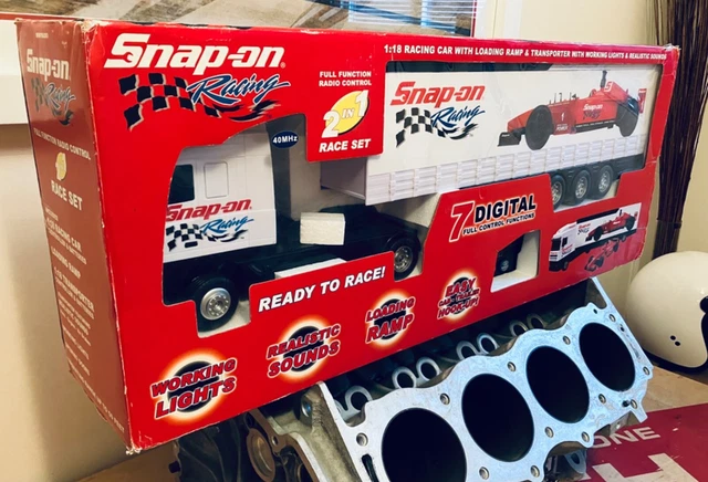 SNAP ON TOOLS Racing Transporter Remote Control Formula 1 Race Set £95. ...