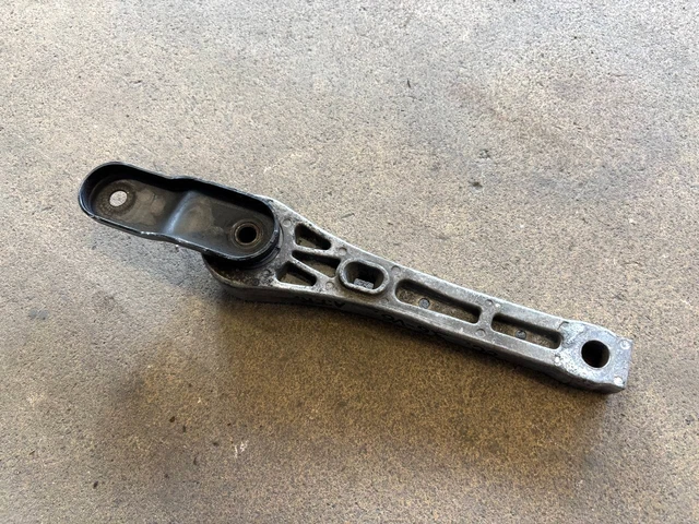 ENGINE MOUNT MOTOR holder VW Passat 3C Audi TT engine mount holder ...