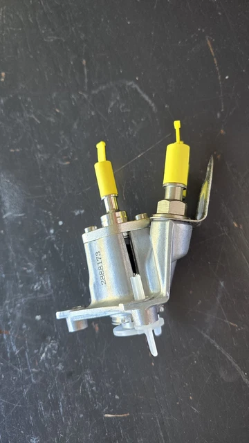 DEF DOSER DIESEL Exhaust Fluid Injector 2888173NX Fit For Cummins ISX ...