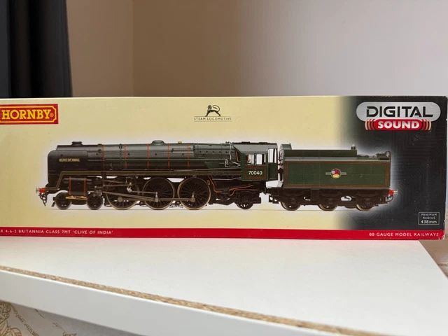 HORNBY R2992XS BRITANNIA Class 70040 Clive of India Hornby sound ...