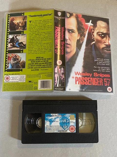 PASSENGER 57 WESLEY Snipes Bruce Payne VHS VIDEO Film Ex rental BIG ...