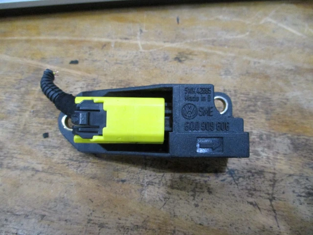 VW GOLF MK4 Bora Airbag Lateral Crash Sensor 6Q0909606 1998 to 2005 £32 ...