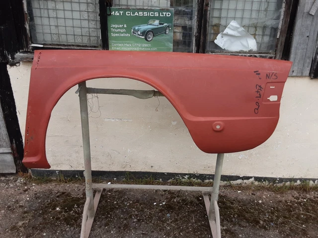 TRIUMPH TR6 REAR Wing Near Side £49.00 - PicClick UK