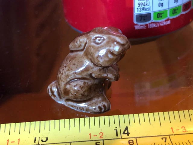 WADE BROWN RABBIT Hare Porcelain Original Classic Figure Miniature ...