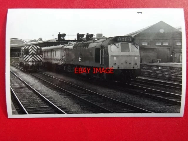 PHOTO BR Class 25 Loco No 25120 At York 1977 £2.25 - PicClick UK