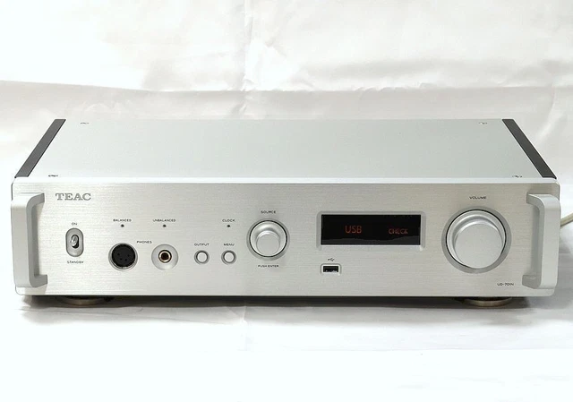 TEAC UD-701N LECTEUR Réseau USB DAC avec Télécommande Testé Fonctionne ...