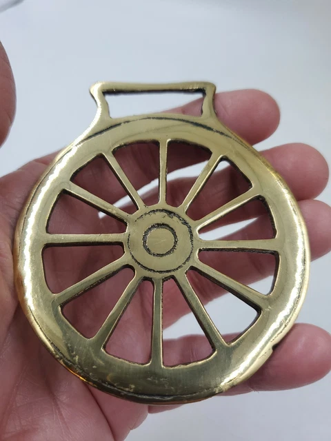 VINTAGE OLD SOLID Brass Horse Wagon Wheel Harness Saddle Medallion ...