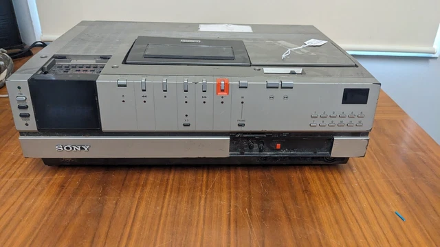 VINTAGE SONY SL-C7EC Betamax Video Cassette Recorder for parts not ...