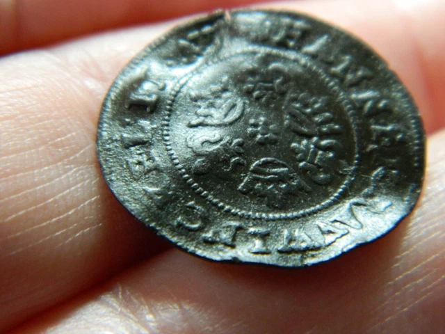 MEDIEVAL HAMMERED BRONZE jetton token coin crowns etc Metal detecting detector £2.45 - PicClick UK