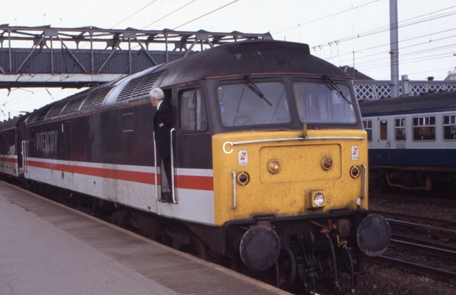 35MM SLIDE BRITISH Rail Br Diesel Class 47 - 47842 At Doncaster 05/06 ...