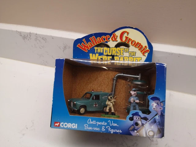 WALLACE AND GROMIT The Curse of the Were Rabbit. Corgi 2006. highly ...