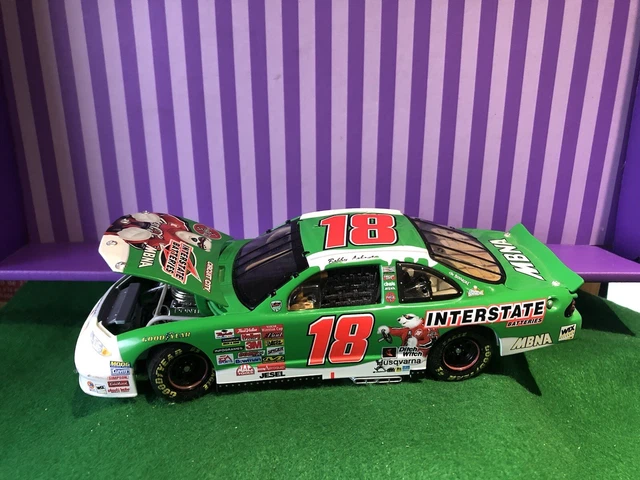 BOBBY LABONTE #18 piles Interstate Coca Cola ours polaire 1:24 moulé ...