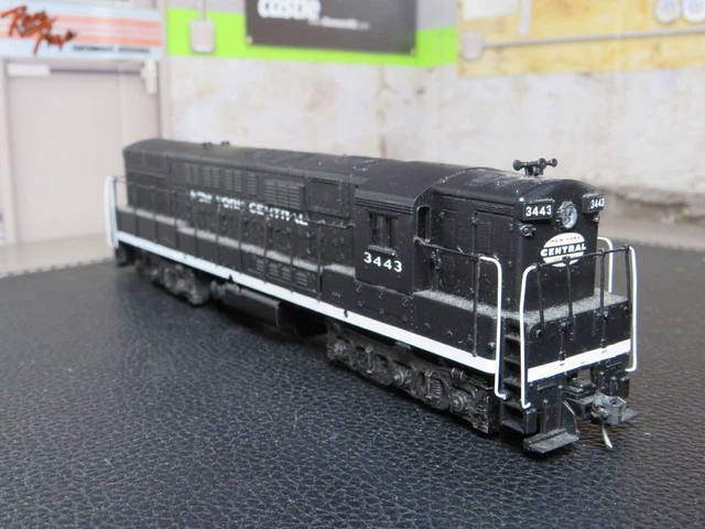 HO SCALE MODEL Train Diesel Locomotive New York Central Ho Scale ho-scale-model-train-diesel-locomotive-new-york-central-ho-scale
