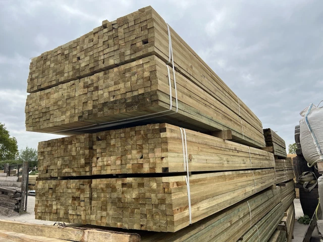 NEW ~ TIMBER ROOFING BATTENS ~ 25x38MM x 3.6M ~ PACK OF 10 £25.00 ...