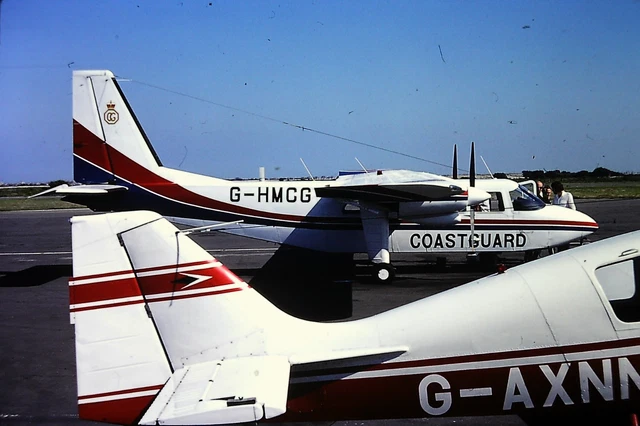 BRITTEN-NORMAN ISLANDER BN-2A Aircraft (G-HMCG) - Original 35mm SLIDE ...