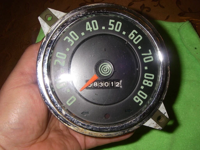 CHEVROLET VINTAGE 100 MPH Speedometer Chevy Speedo Red Needle & Rotor ...